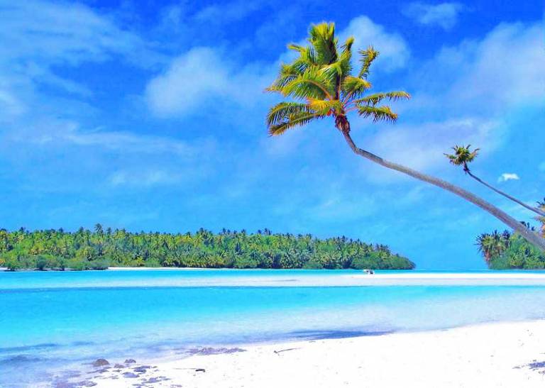 Visit Aitutaki - One Foot Island Lagoon Cruise • Orana Travel