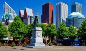Visit the Hague Old Town | Binnenhof | the Hague Walking Tour Map