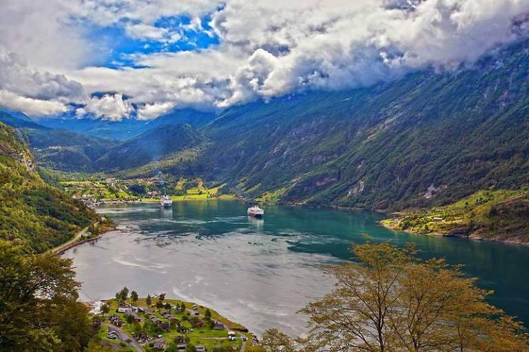 Visit Geiranger | Cruise Geiranger Fjord | Mt Dalsnibba